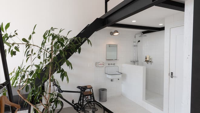 【三ノ宮】天井高4mの大空間スペース/スタジオ/ギャラリーの写真4