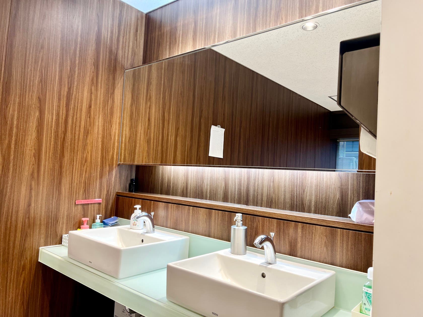 1名用広々個室１ (モニターなし)　PC作業/Web会議/ちょっとした休憩など　※完全個室ではありません※の写真12