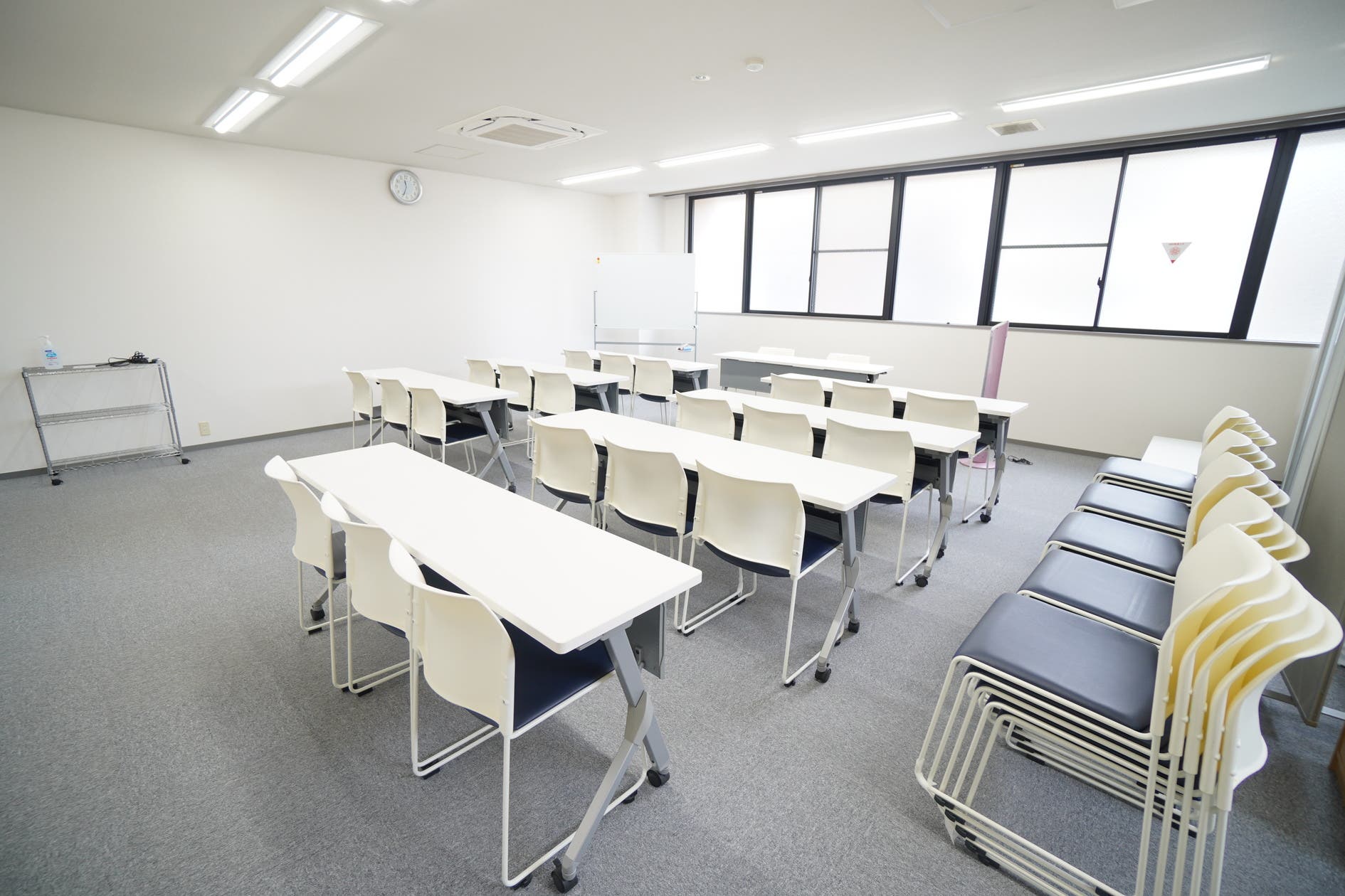 ＜WISE SPACE 鎌取＞高速Wi-Fi📶スクリーン無料！セミナー/研修/会議/ボドゲ/ワークショップの写真5