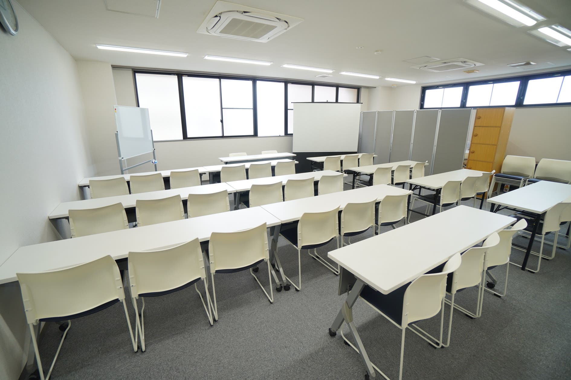 ＜WISE SPACE 鎌取＞高速Wi-Fi📶スクリーン無料！セミナー/研修/会議/ボドゲ/ワークショップの写真7