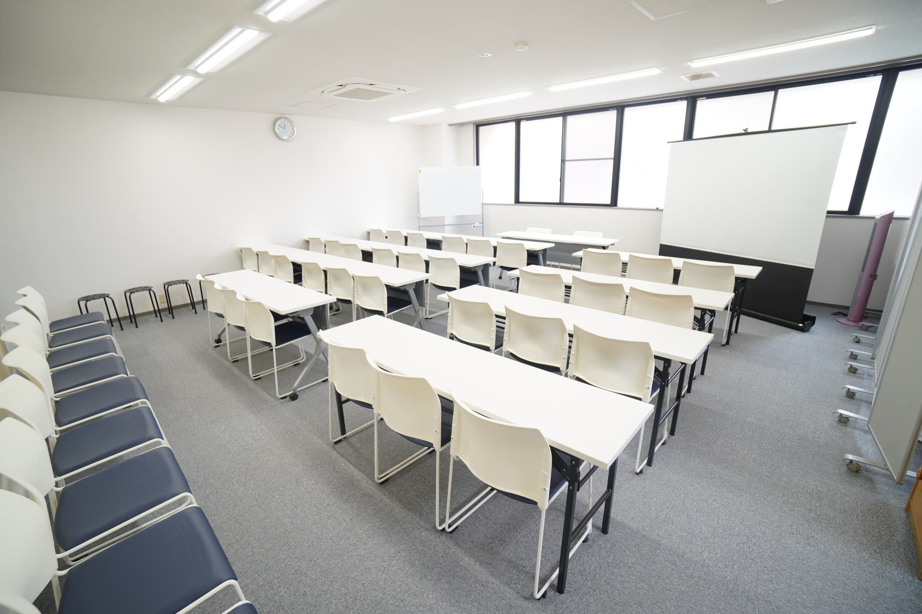 ＜WISE SPACE 鎌取＞高速Wi-Fi📶スクリーン無料！セミナー/研修/会議/ボドゲ/ワークショップの写真10