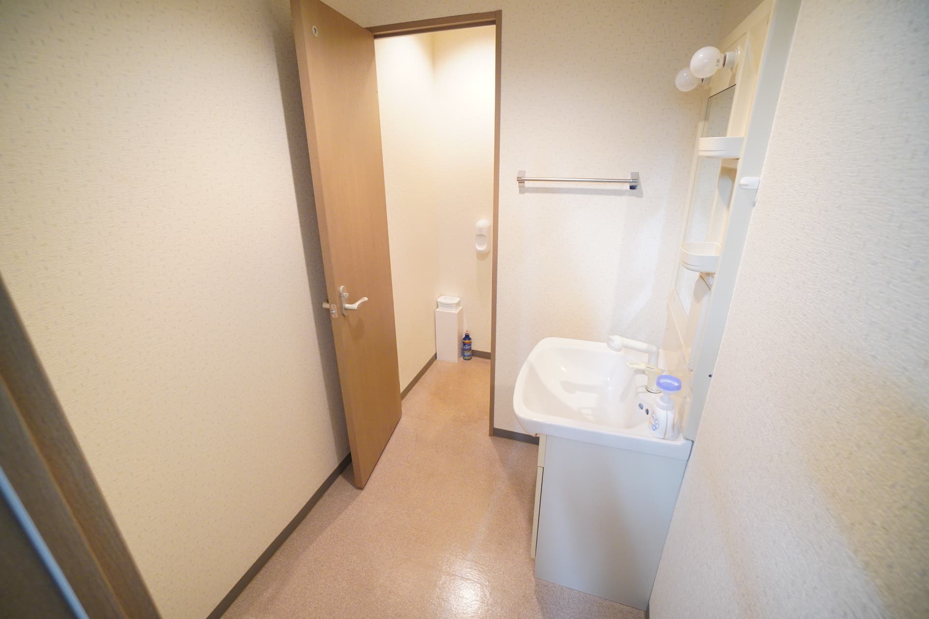 ＜WISE SPACE 鎌取＞高速Wi-Fi📶スクリーン無料！セミナー/研修/会議/ボドゲ/ワークショップの写真19