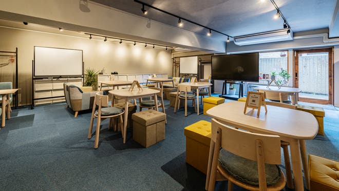 117スタッフ常駐/平尾駅徒歩4分/イベント/セミナー/ゴミ回収可/レイアウト自由/設備充実の写真1