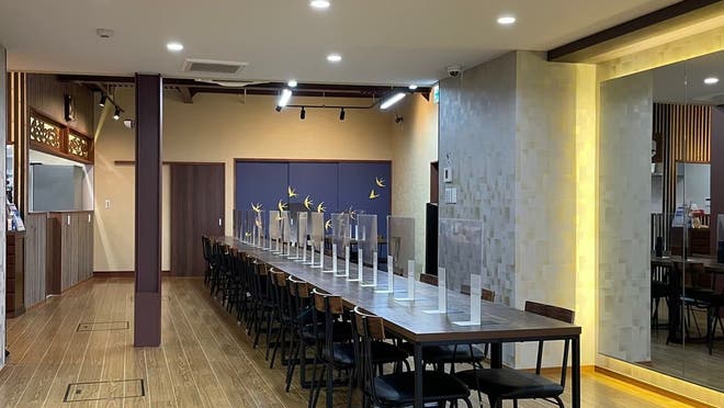 近鉄・JR桜井駅から徒歩5分 約80㎡オールフローリングで壁面鏡張り、天井高2.7m、インスタ映えするお洒落な空間の写真22