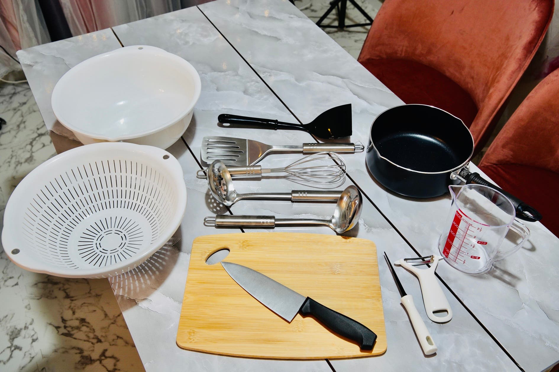 【エレメント京橋駅前🏰】クリスマスツリー🎄14名迄OK！広々2部屋◎120インチ高機能プロジェクター・撮影多数・女子会の写真14