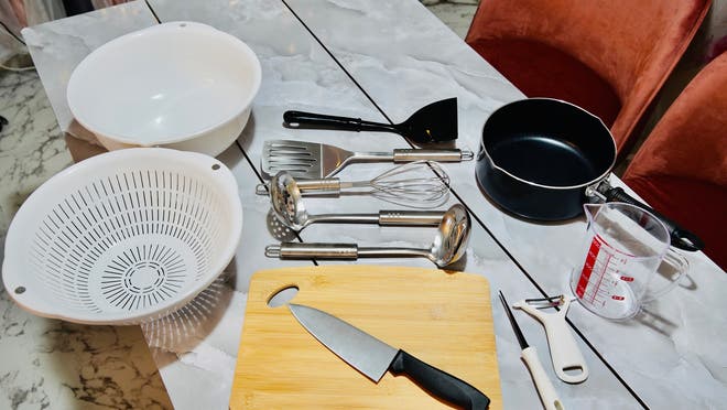 【エレメント京橋駅前🏰】クリスマスツリー🎄14名迄OK!広々2部屋◎120インチ高機能プロジェクター・撮影多数・女子会の写真13