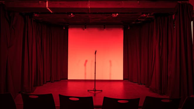 劇場レンタルライブスタジオです。客席キャパ40席。池袋駅徒歩3分です。の写真6