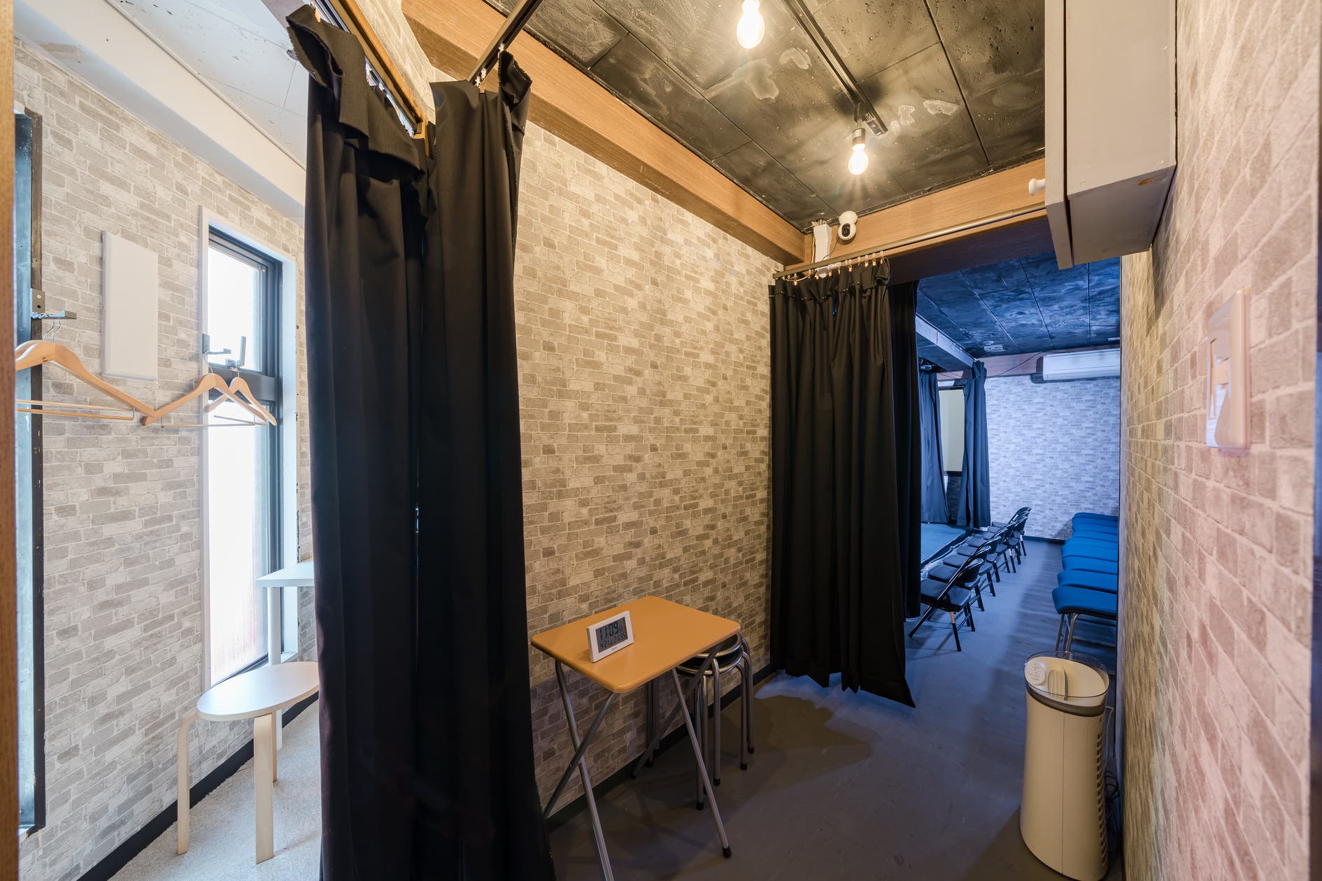 劇場レンタルライブスタジオです。客席キャパ40席。池袋駅徒歩3分です。の写真12