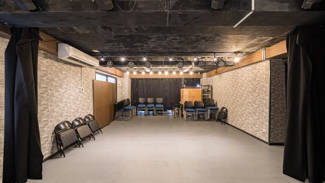 劇場レンタルライブスタジオです。客席キャパ40席。池袋駅徒歩3分です。の写真16