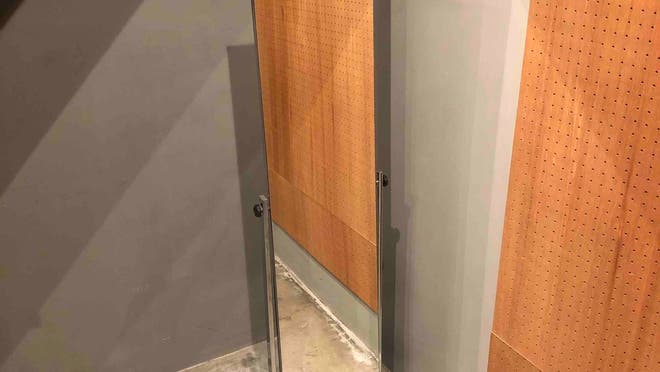 ポップアップストアやアパレルの展示会に最適な通り沿いに面した路面スペースの写真12