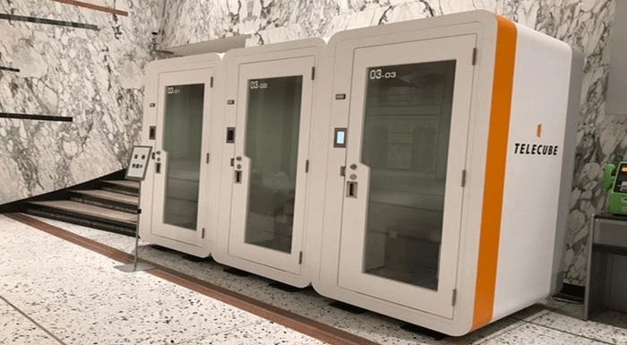 【テレキューブ】新東京ビルの個室型ワークブース（03-02）です。視線と音を遮る、プライベートな集中環境。