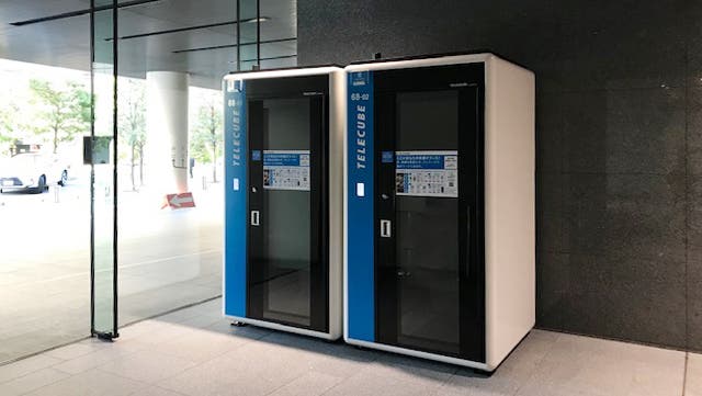 【テレキューブ】二番町センタービルの個室型ワークブース(68-02)です。視線と音を遮る、プライベートな集中環境。の写真1