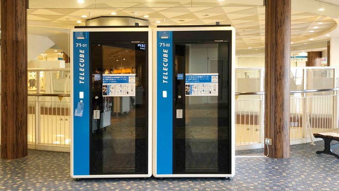 【テレキューブ】アクアシティお台場の個室型ワークブース(71-01)です。視線と音を遮る、プライベートな集中環境。の写真1