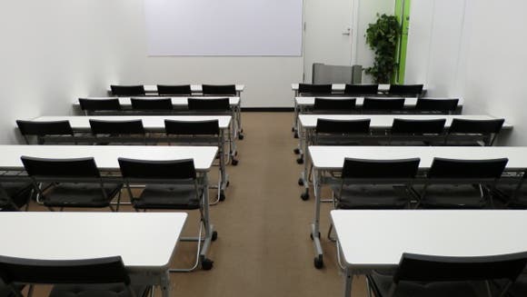 大阪会議室 NSEリアルエステート堂島店 C-1室(最大30名)の写真1