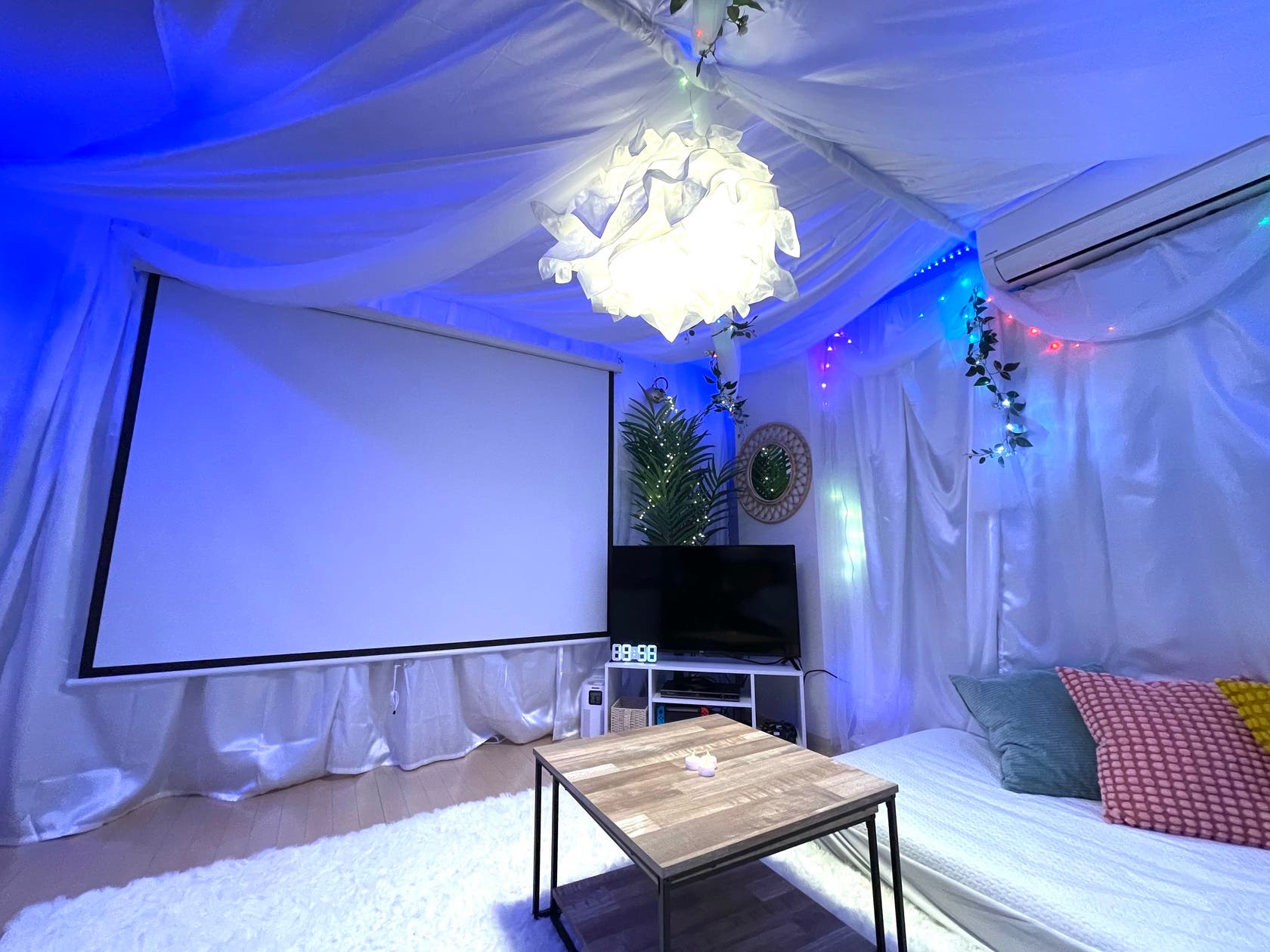 フロアにこのスペースだけ🔥駅1分✨幻想空間🍀🌌大人気ゲーム🎮プロジェクター🎥マットレス🛌飲み会🥂デート💕24Hの写真16