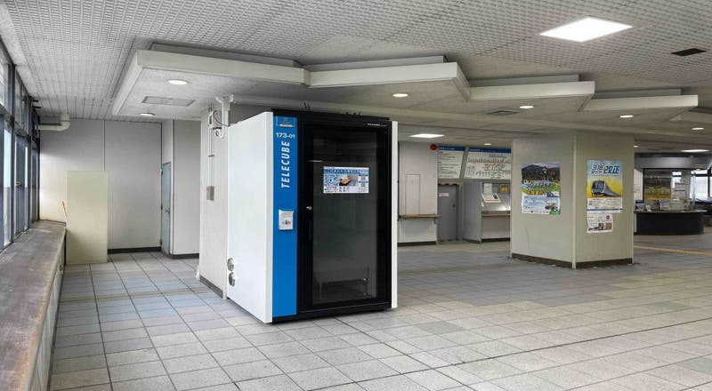 【テレキューブ】練馬高野台駅の個室型ワークブース（173-01）です。視線と音を遮る、プライベートな集中環境。