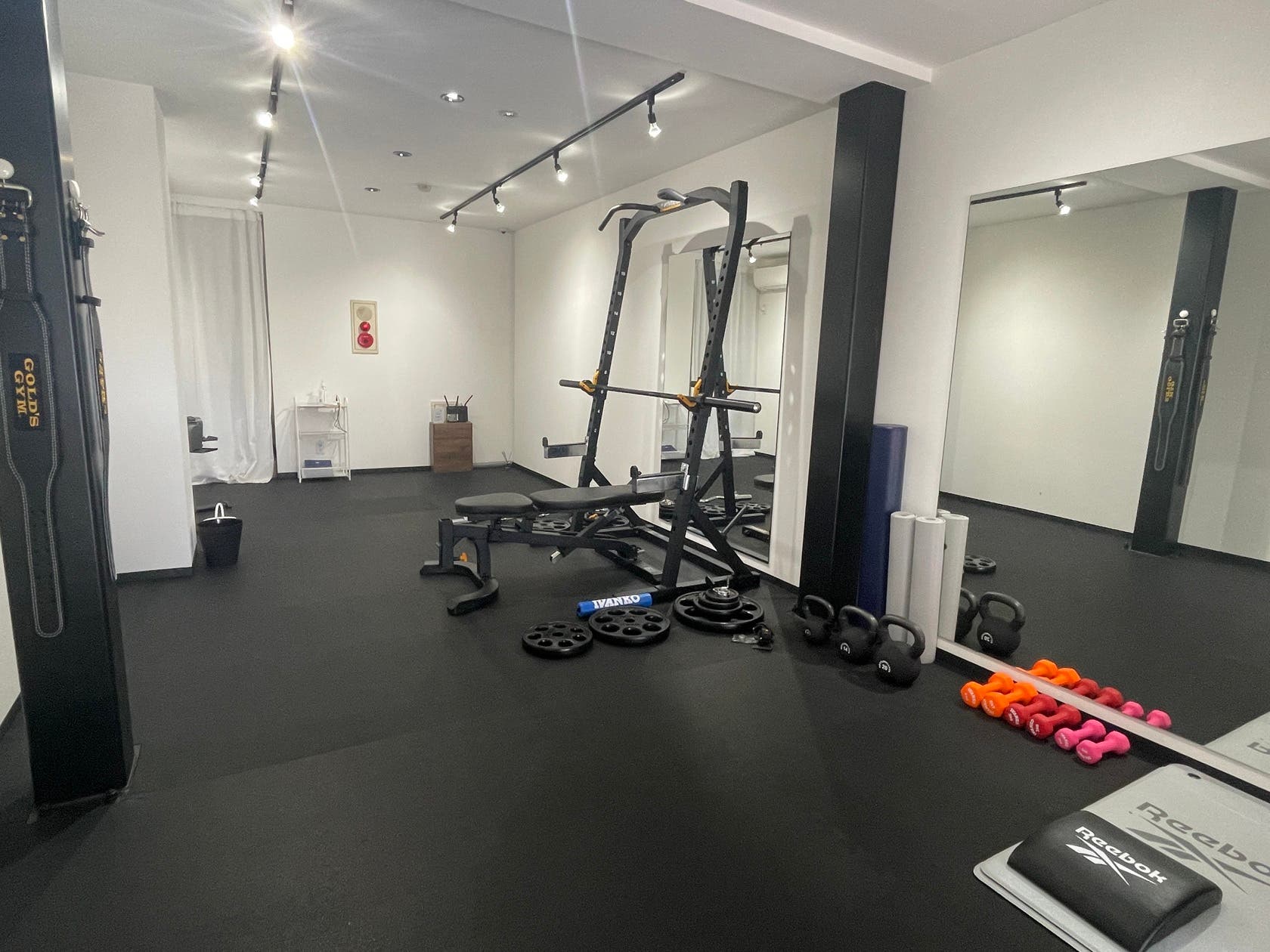 ★東池袋徒歩1分／池袋駅徒歩9分★24時間利用可能！完全無人・完全個室レンタルジムの写真7