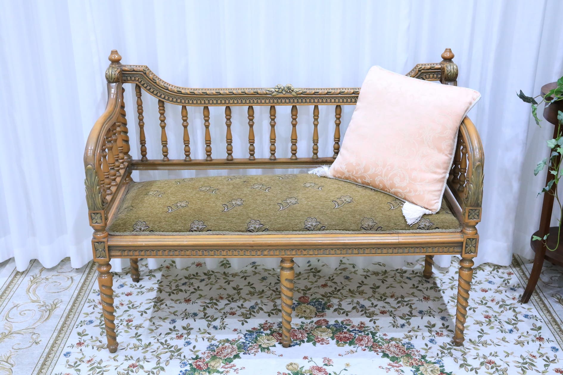 メゾネット｜ガレージ｜アンティーク家具｜撮影機材｜おしゃれキッチン｜背景×7｜床材×2｜自然光｜疑似光｜駐車スペース５台完備｜の写真8