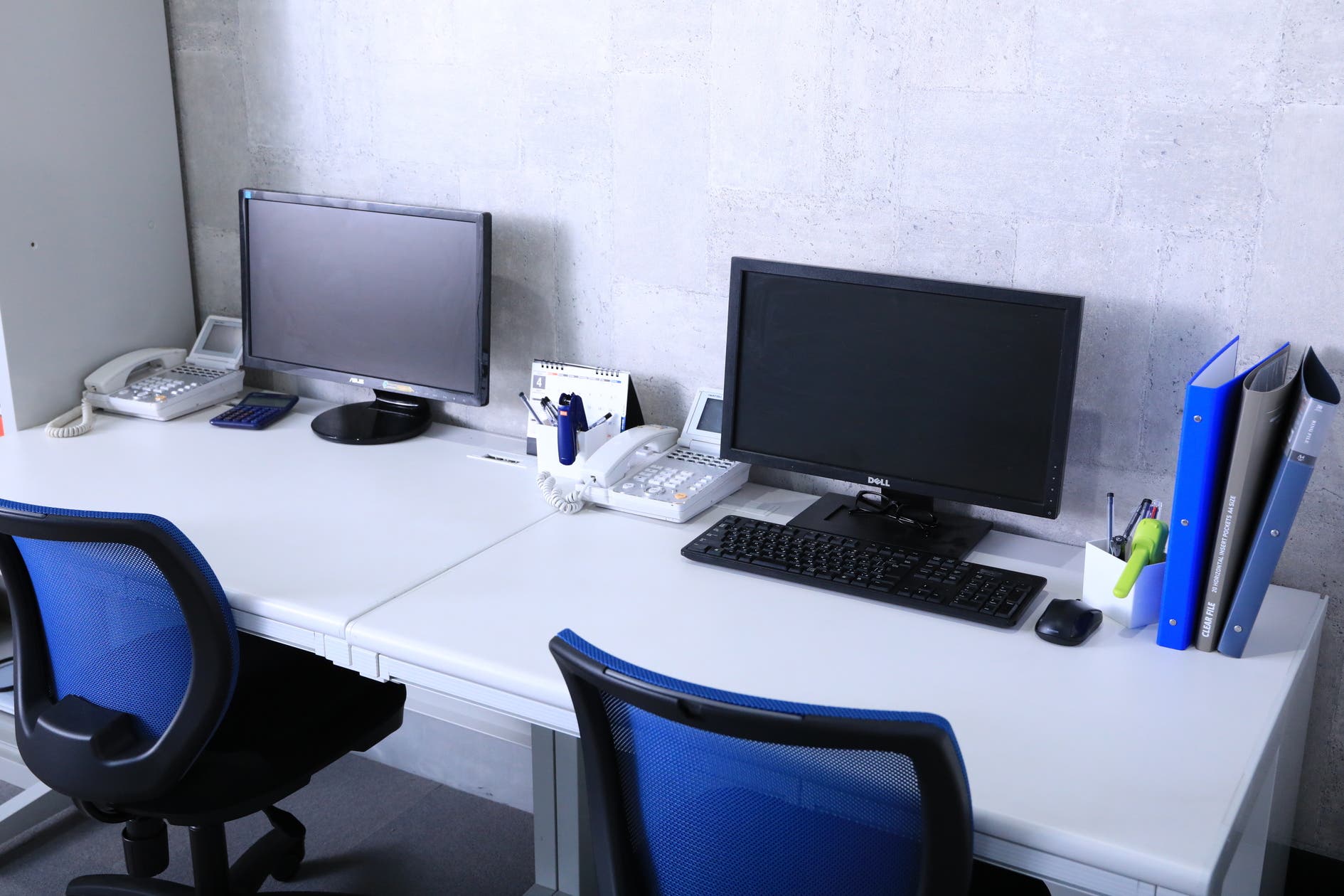 メゾネット｜ガレージ｜アンティーク家具｜撮影機材｜おしゃれキッチン｜背景×7｜床材×2｜自然光｜疑似光｜駐車スペース５台完備｜の写真17