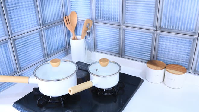 メゾネット|ガレージ|アンティーク家具|撮影機材|おしゃれキッチン|背景×7|床材×2|自然光|疑似光|駐車スペース5台完備|の写真12