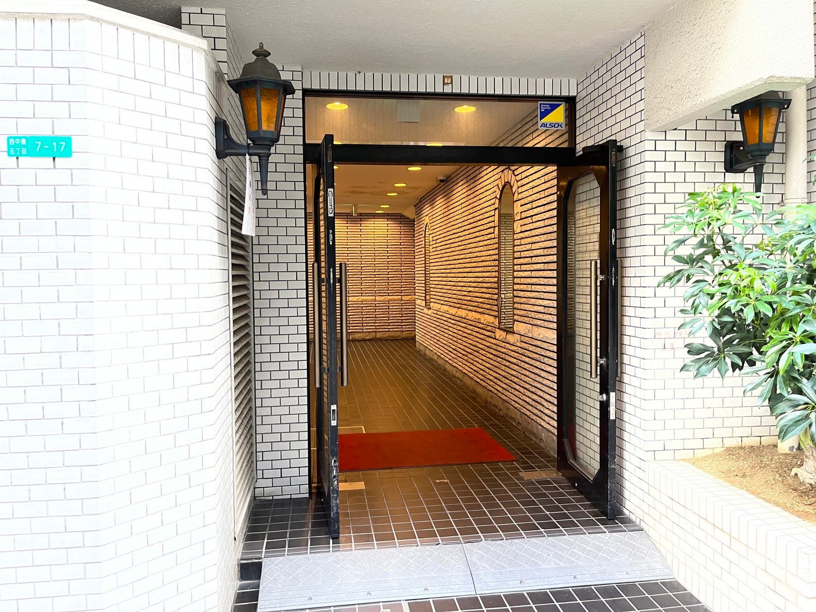 【オレンジ貸会議室】新大阪駅・西中島６分【無料】NTT高速WiFi&大画面モニター●８名様【大歓迎】MEETING/セミナー/の写真22