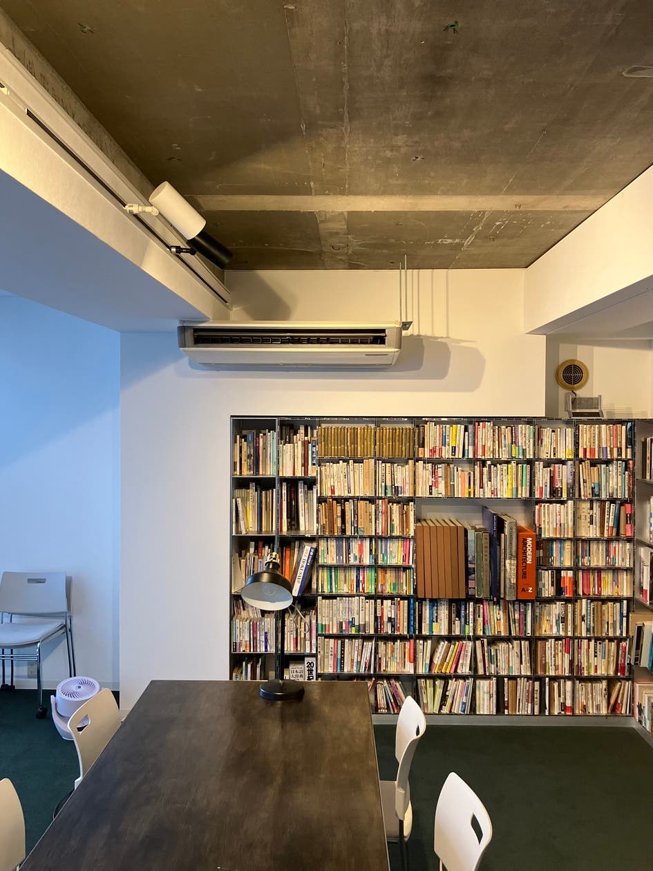 <横浜駅徒歩10分>建築家・山本理顕設計の会議室の写真8