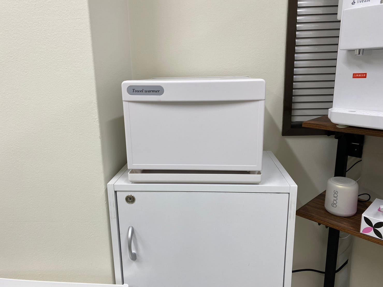 【☆心斎橋駅 徒歩３分☆】 「完全貸切 / 白を基調としたサロン風のくつろぎスペース☕️」の写真7