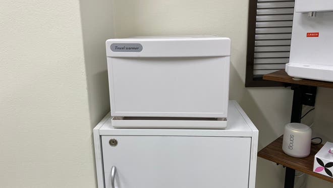 【☆心斎橋駅 徒歩3分☆】 「完全貸切 / 白を基調としたサロン風のくつろぎスペース☕️」の写真7