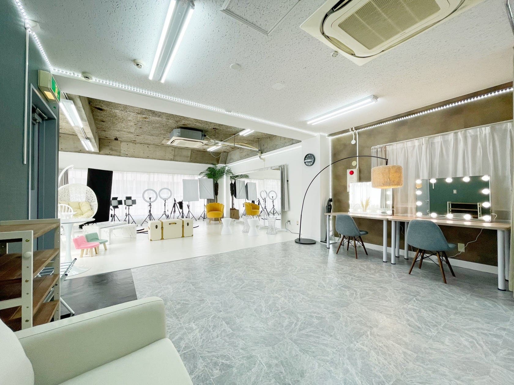 四ツ谷駅徒歩２分・撮影スタジオ・天井高3ｍ・自然光・広々72㎡・撮影用備品無料貸出・コスパ最強・令和５年５月オープンの写真5