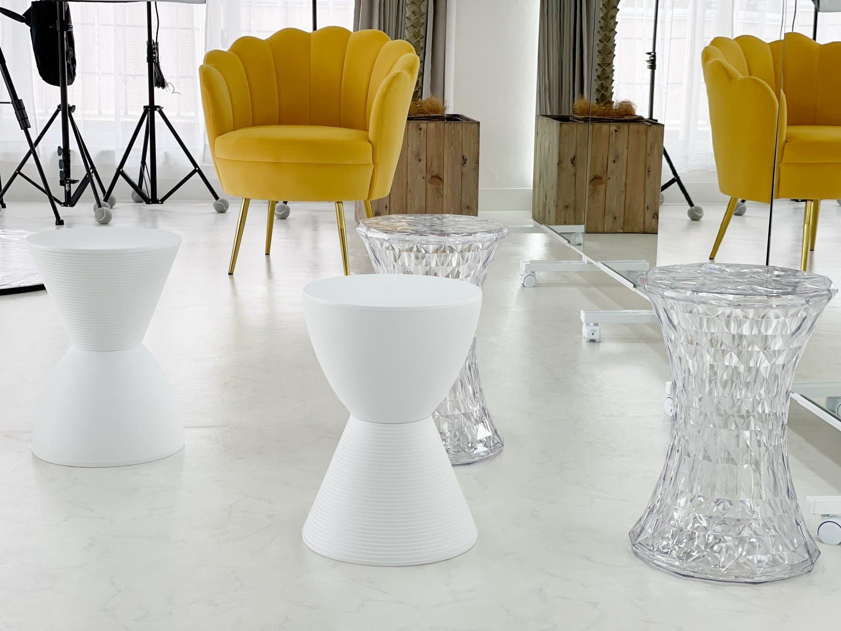 四ツ谷駅徒歩２分・撮影スタジオ・天井高3ｍ・自然光・広々72㎡・撮影用備品無料貸出・コスパ最強・令和５年５月オープンの写真13