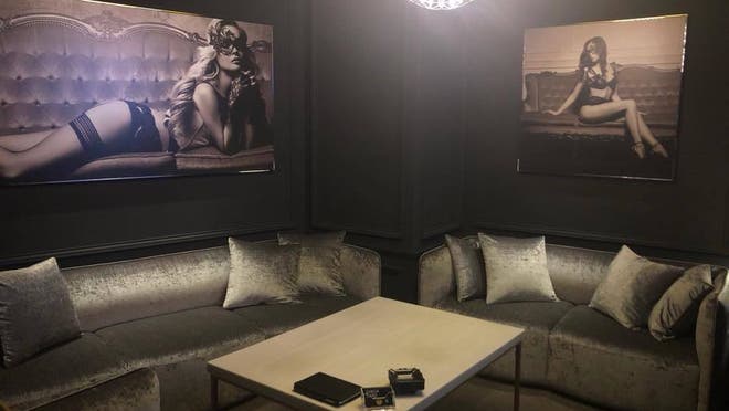 【300名でも大歓迎】熊本城・市役所前駅から徒歩2分の好立地でおしゃれな会場です。の写真2