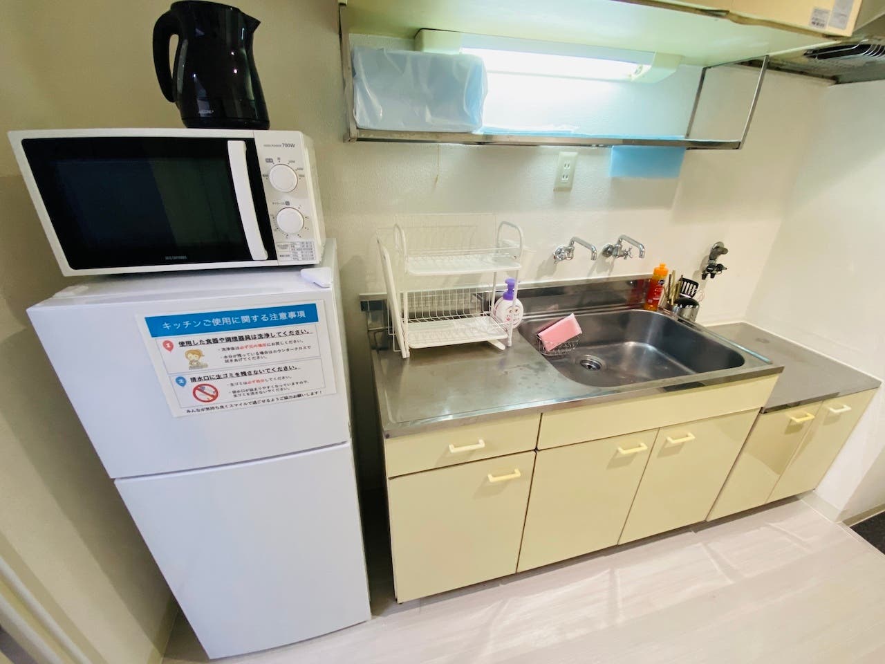 【新大阪４分】定員12名／ゴミ捨て無料👌🏻🎬おしゃれ💫女子会💖ママ会☕推し活✨️飲み会🍻会議✨広々キッチン♫の写真16