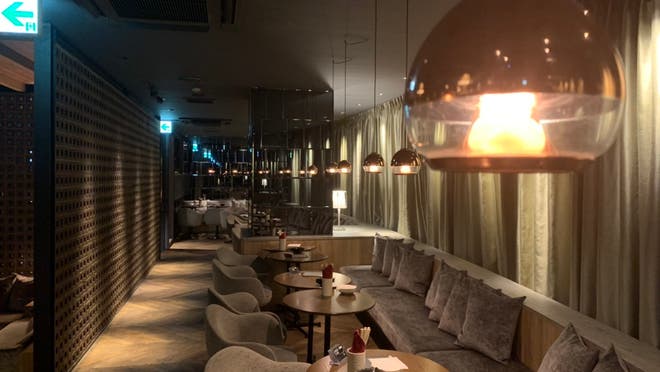 【180名でも大歓迎】静岡駅から徒歩3分の好立地でおしゃれな会場です。の写真1