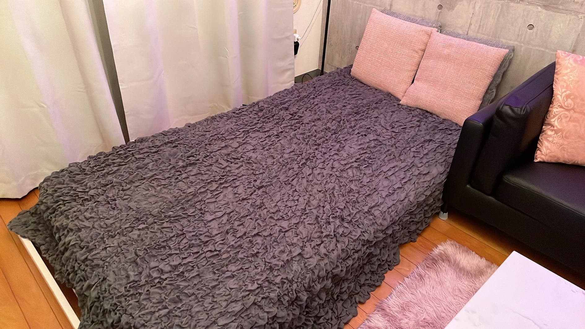 HAPPYスペースかしわⅡ🏆ベストホスト受賞スペース🏆デートに大人気のラグジュアリー空間🤍ネトフリ、Disny＋視聴可🌈の写真15