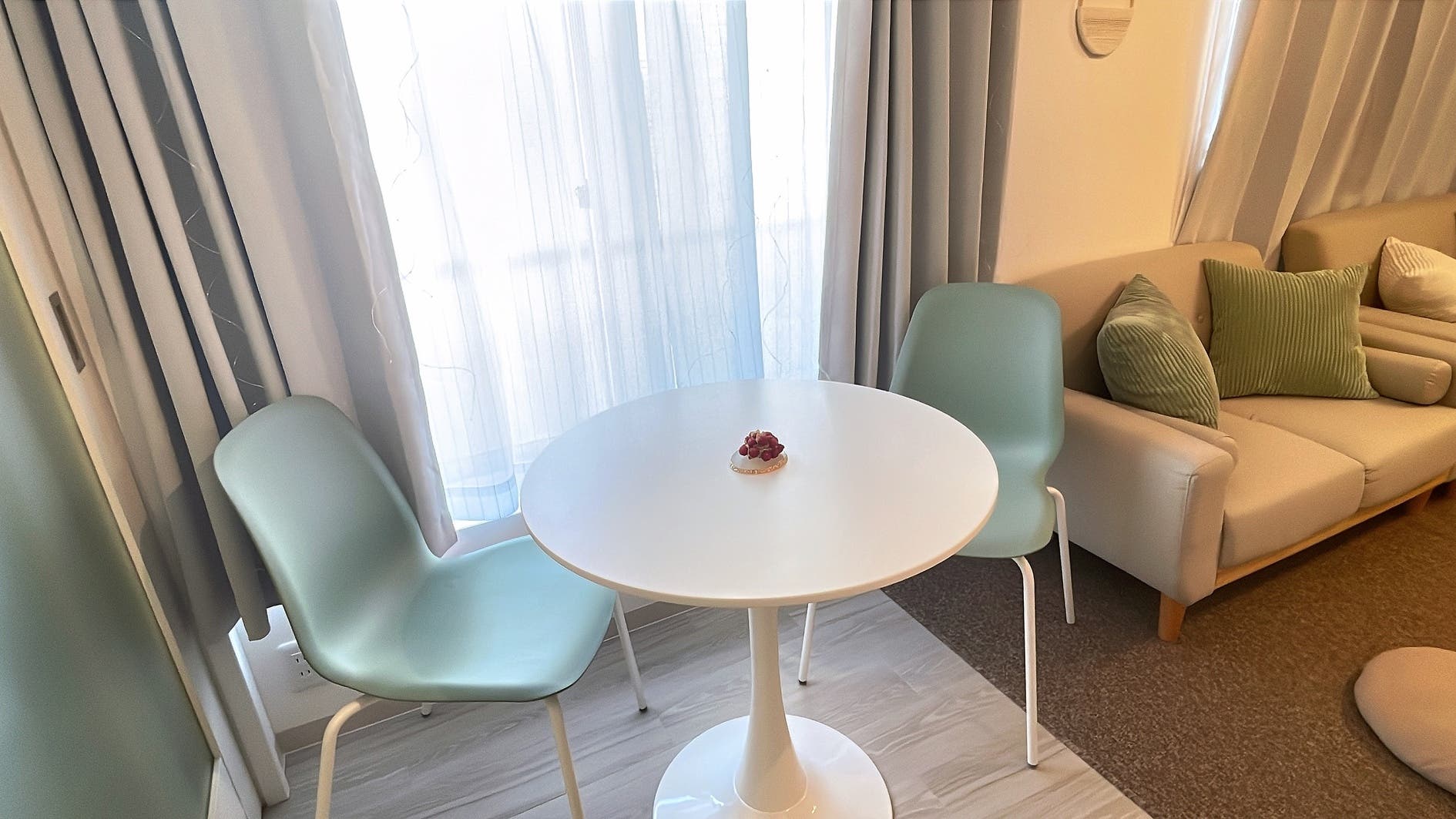 ナチュラル柏🏆ベストホスト受賞🏆65㌅大画面で映画鑑賞📺安心広々最大１０名👩‍👩‍👧‍👧誕生日会🎂女子会🤍ママ会💖の写真19