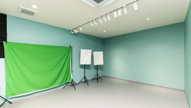 【踊ってみた/SNS映え祭壇撮影】少人数撮影特化型ダンススタジオ!ティファニーカラー背景に様々用途!駐車場完備(名古屋市中村区)の写真5