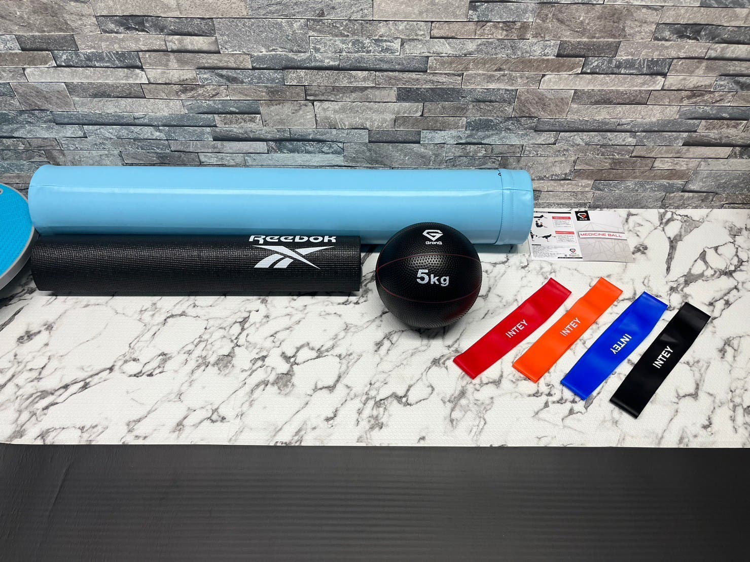 【五反田駅東口 徒歩3分】完全個室・広々34㎡・24時間営業・高品質マシン完備・有酸素マシン完備の写真7