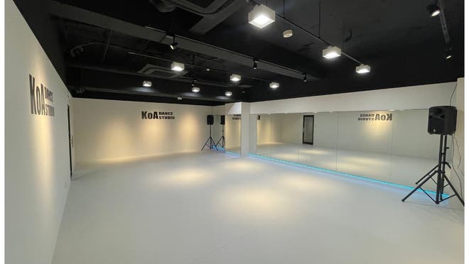 🉐🌈最大50%OFF🎉2周年キャンペーン実施中✨赤坂駅から徒歩5分の広さ60㎡の綺麗なスタジオ✨の写真1