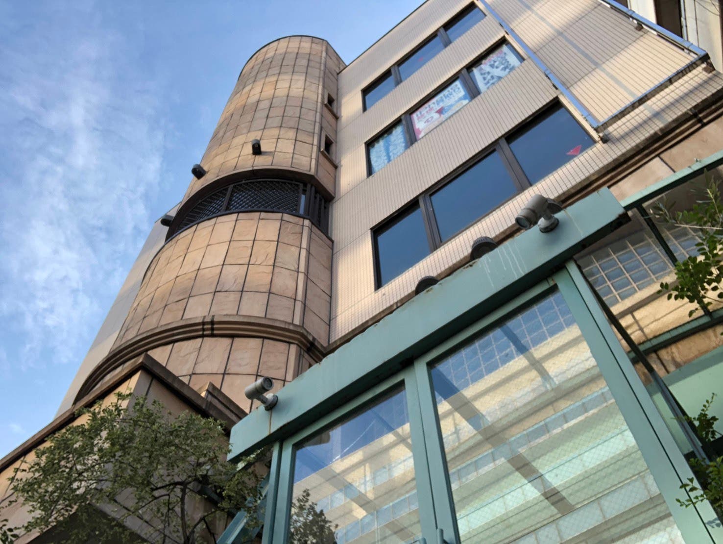 小田急町田駅40秒！⭐️完全個室⭐️50インチ大型テレビモニター⭐️除菌グッズ常備⭐️窓2面あり⭐️即予約可の写真11