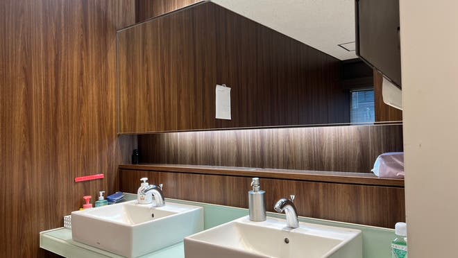 1名用広々ワイドブース③🍀自習/Web会議/ちょっとした休憩など♪※完全個室ではありません※(モニター備付)の写真11