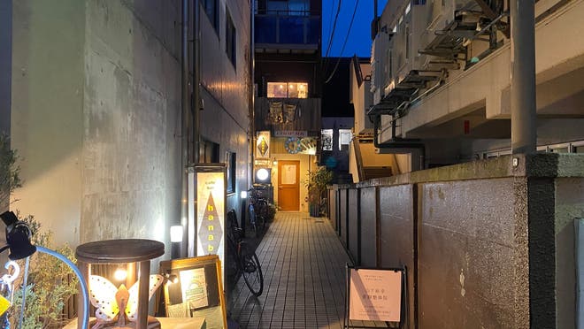 下北沢駅至近!⭐️完全個室⭐️50インチ大型テレビモニター⭐️除菌グッズ常備⭐️窓3面換気⭐️即予約可の写真9