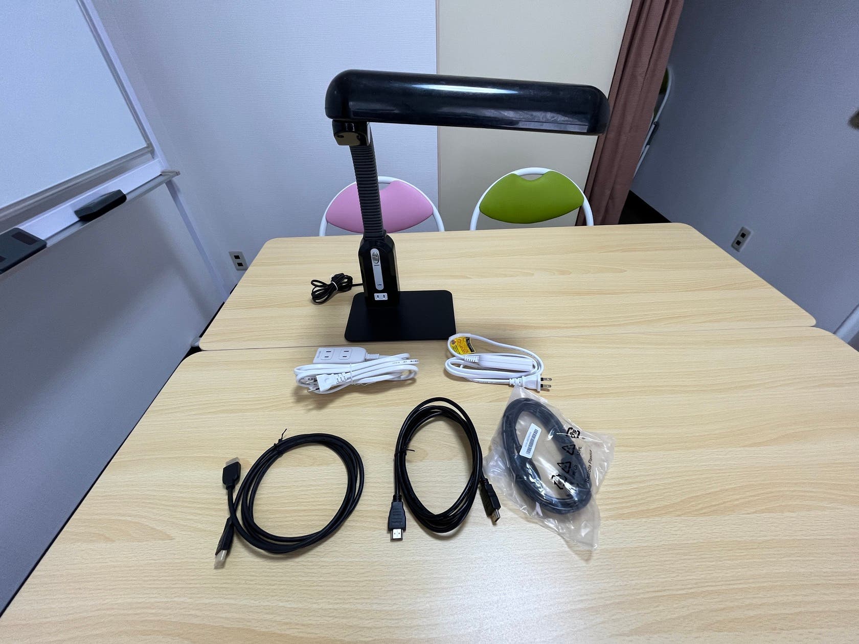 【オレンジ貸会議室】新大阪駅・西中島６分【無料】NTT高速WiFi&大画面モニター●８名様【大歓迎】MEETING/セミナー/の写真12