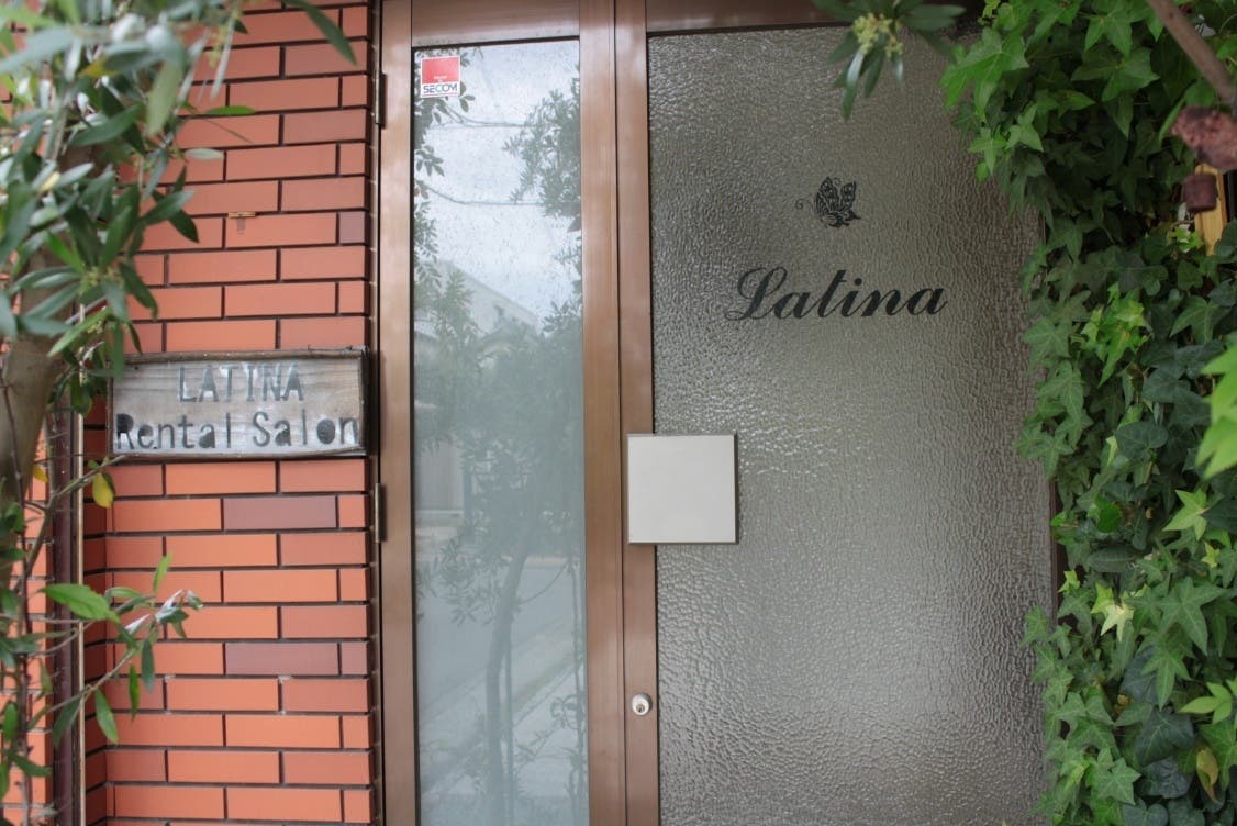 【女性限定】 エステ・ネイル・リラクゼーション・占い・着付け等の短期出店に最適な隠れ家風レンタルスペースの写真13