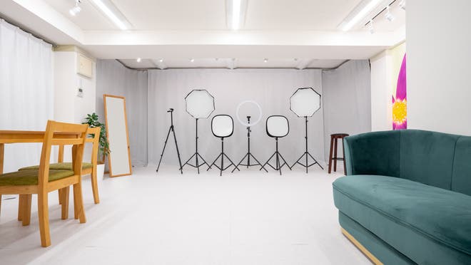 秋葉原駅4分✨激安💖撮影動画スペース🎥静か✨コスプレ・レッスン・セミナー📷格安スタジオ撮影✨充実照明無料📷とってもお安いの写真1