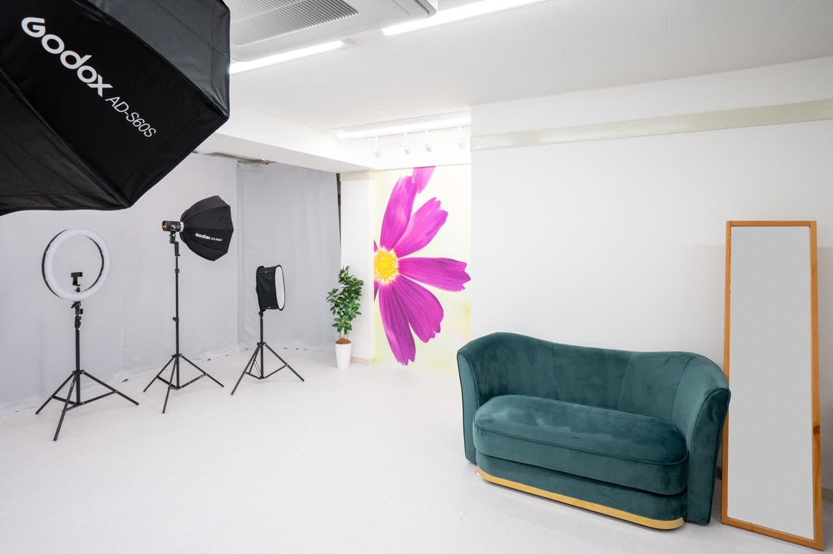 秋葉原駅4分✨激安💖撮影動画スペース🎥静か✨コスプレ・レッスン・セミナー📷格安スタジオ撮影✨充実照明無料📷とってもお安いの写真4