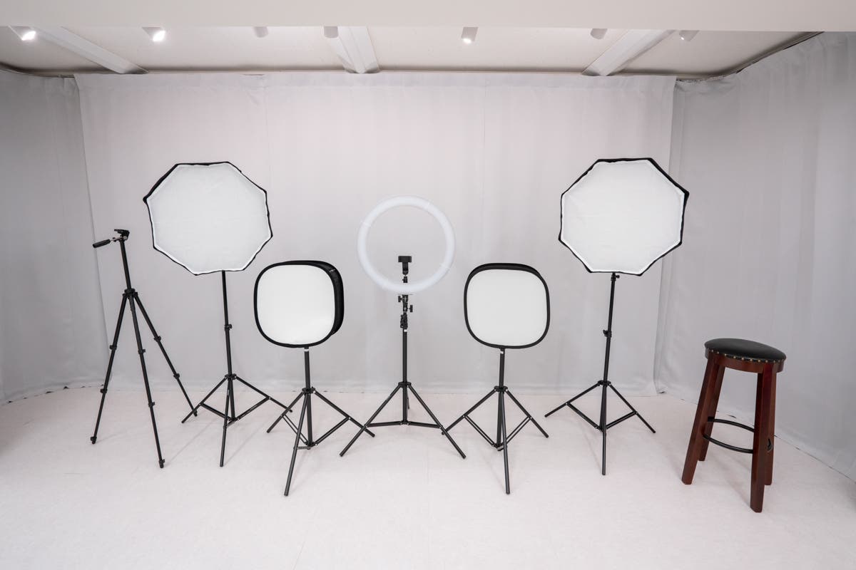 秋葉原駅4分✨激安💖撮影動画スペース🎥静か✨コスプレ・レッスン・セミナー📷格安スタジオ撮影✨充実照明無料📷とってもお安いの写真6