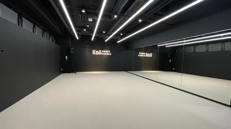 🉐🌈最大50%OFF🎉お得なキャンペーン実施中✨赤坂駅から徒歩5分の広さ40㎡のシックなスタジオ✨の写真1