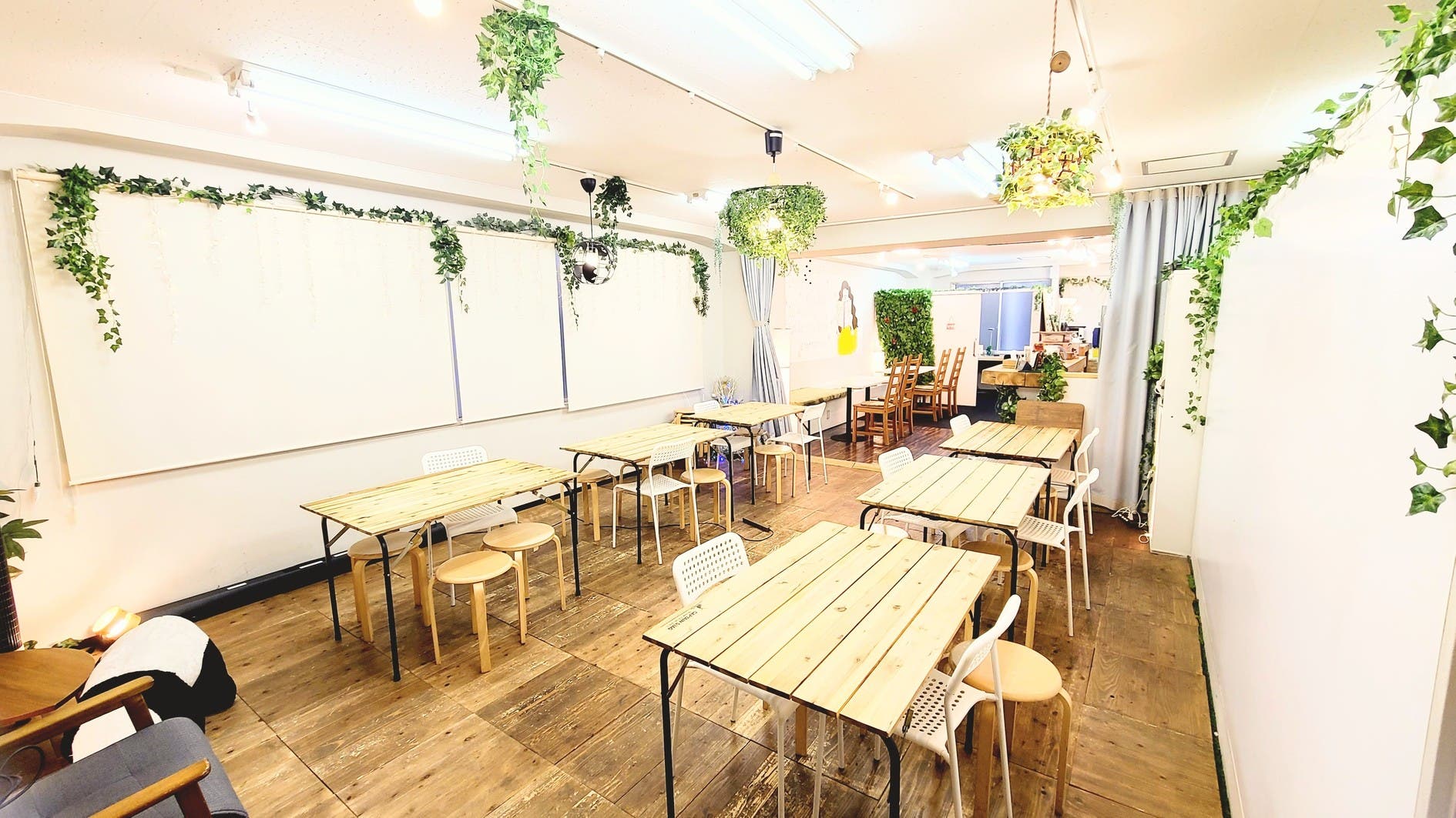 🎅クリスマス装飾🎄🔔【駅前】緑広がる和らぎのボタニカルスペース♪大阪市/北区/梅田/扇町/天満/南森町のイベント・会議にの写真5