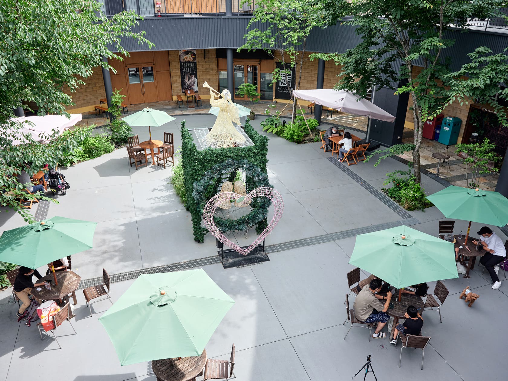 チャーチストリート軽井沢　中央広場の写真12