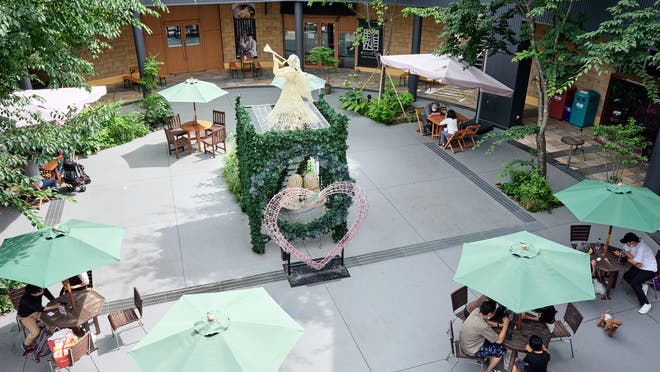 チャーチストリート軽井沢 中央広場の写真12